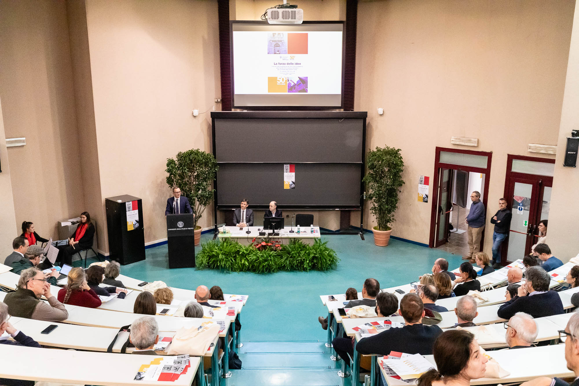 A Trento i festeggiamenti per i 50 anni della facoltà di Economia ...